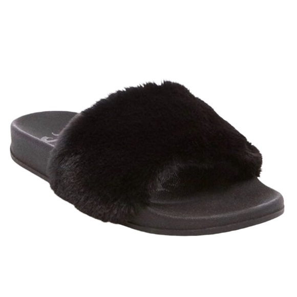 Mad Love | Shoes | Mad Love Phoebe Slide Sandals In Black | Poshmark